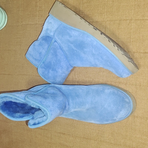 UGG | Shoes | Ugg Blue And Brown Winter Boots With Suede Finish | Poshmark